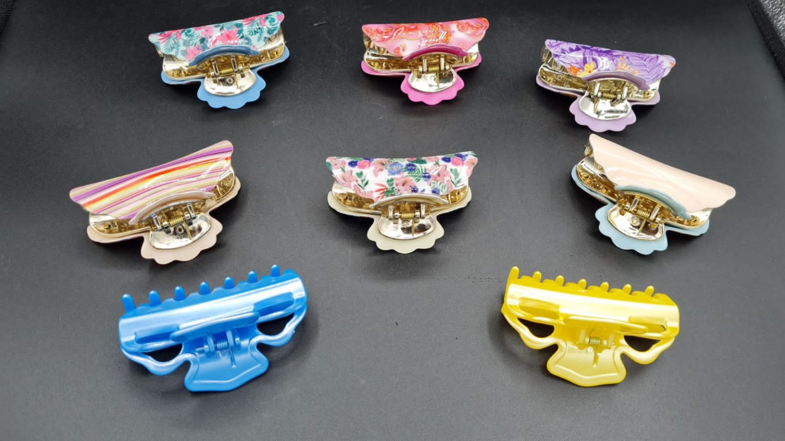 Exclusive Italian Hair Claw Clips In Various Colours,Limited Edition ⋆