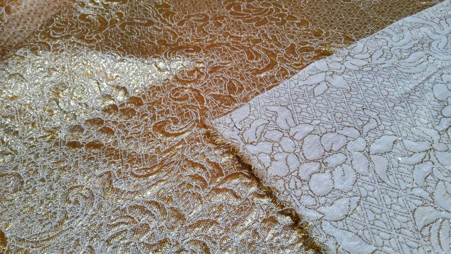 Italian Designer Gold Thread Silk Fabric Jacquard New Collection, 2022 ...