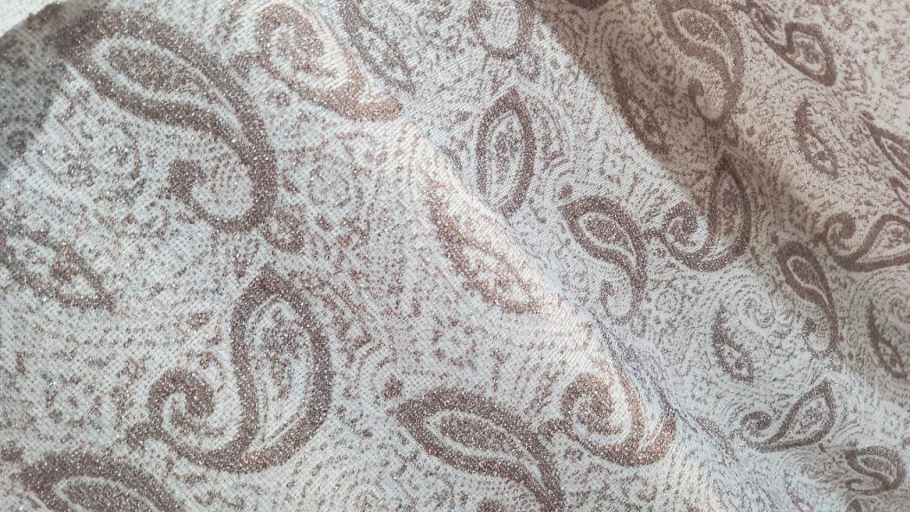 Etro Paisley Pattern Stretched Viscosity With Lurex Fabric For Blouse ...